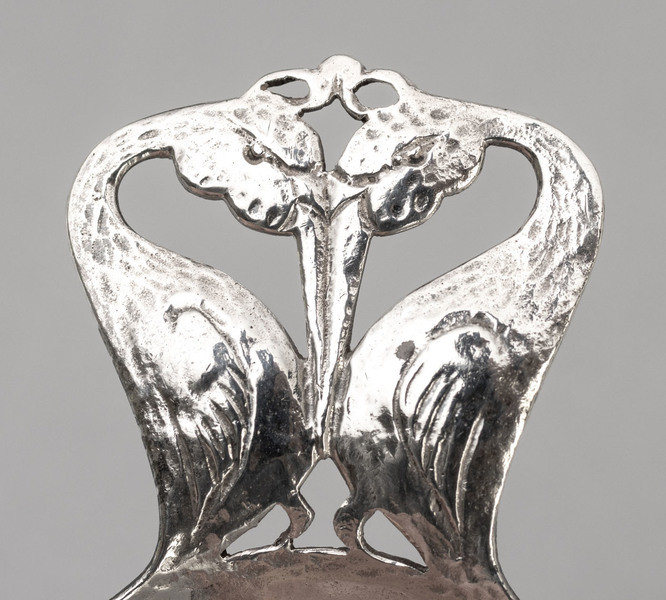 Leopard Antiques Bernard Instone Silver Arts & Crafts Caddy Spoon ...